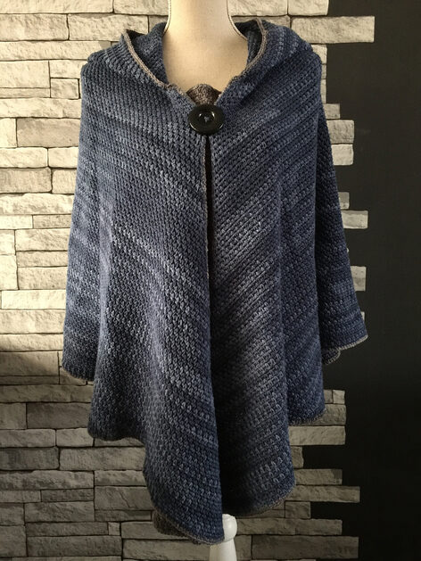 Denim Poncho | Scheepjes